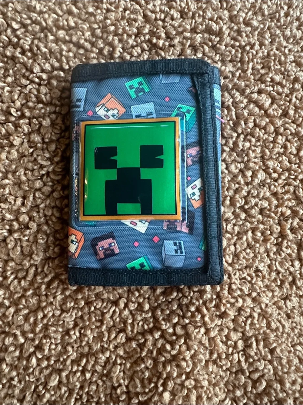 Accessories | Minecraft Creeper Wallet With Pixel Character Print Green ...
